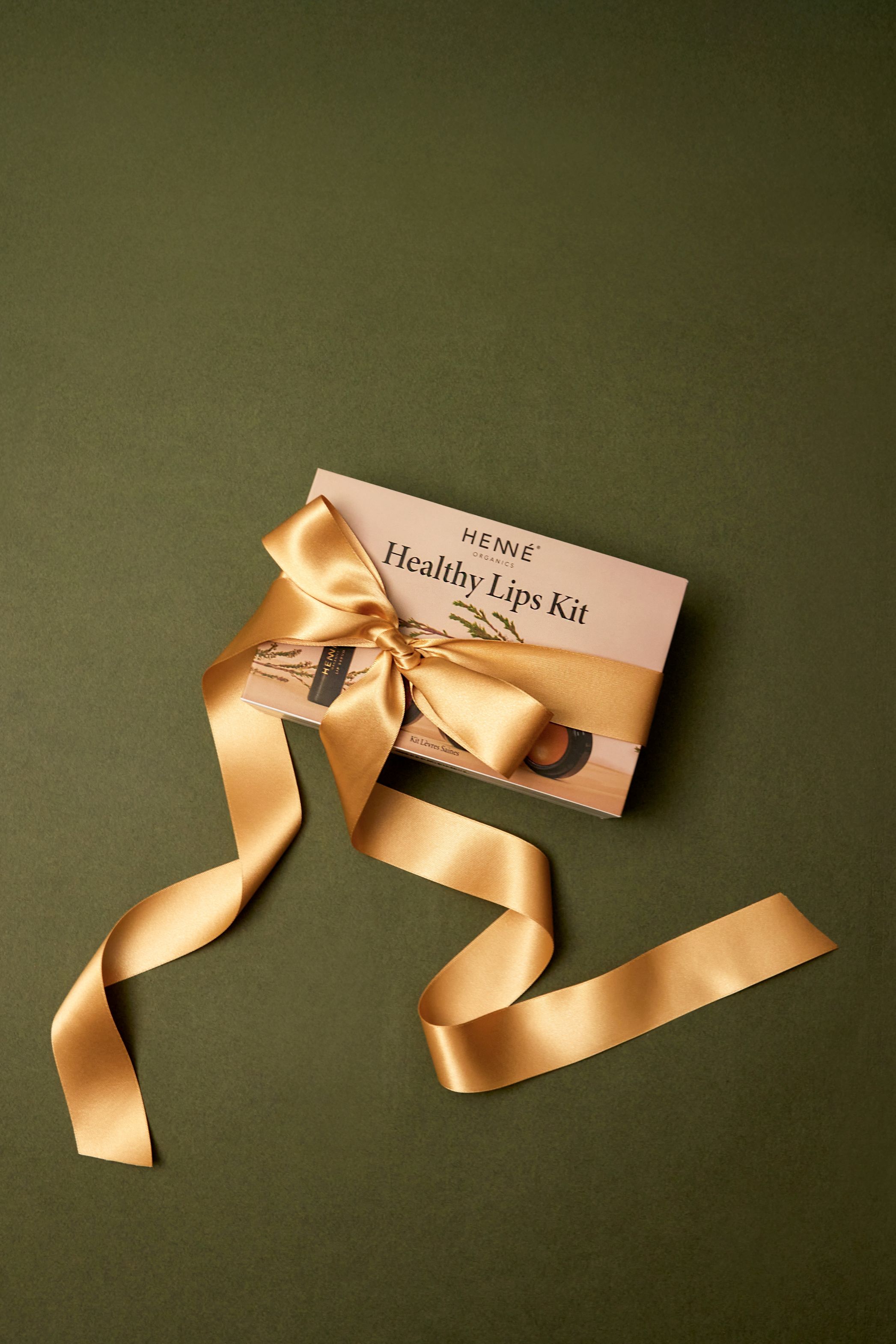 ‘Tis the Season for Clean Brands: 10 Toxin-Free Brands to Try This ...